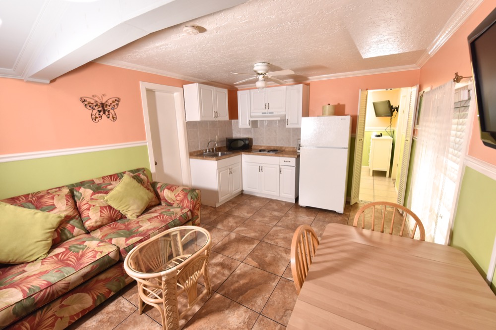 Rooms & Availability | Guesthouse Hotel Key West, FL | The Palms Hotel